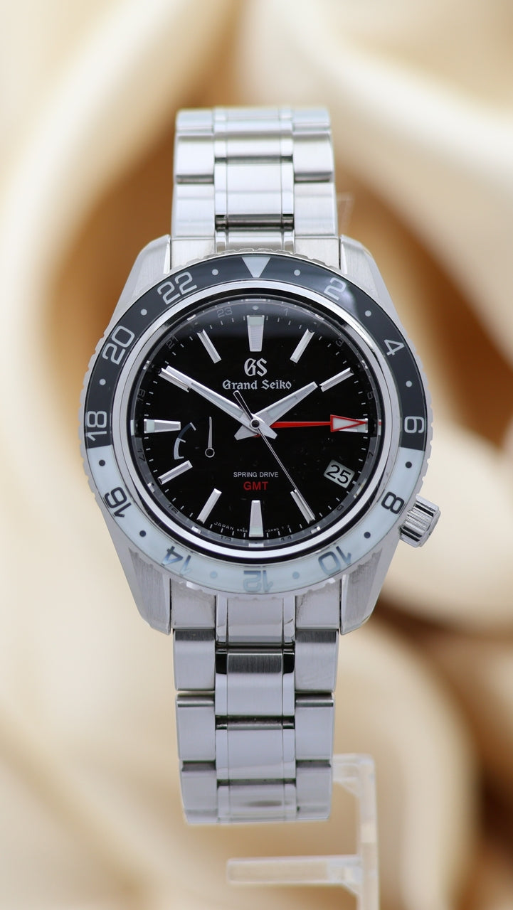 Grand Seiko Sport Collection Spring Drive Herrenuhr SBGE277 Box + og.